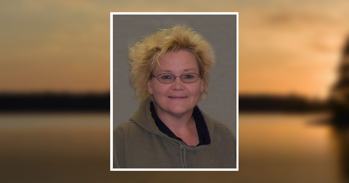 Deborah "Bubbles" Bromenshenkel Obituary November 24, 2024 - Patton-Schad Funeral Home