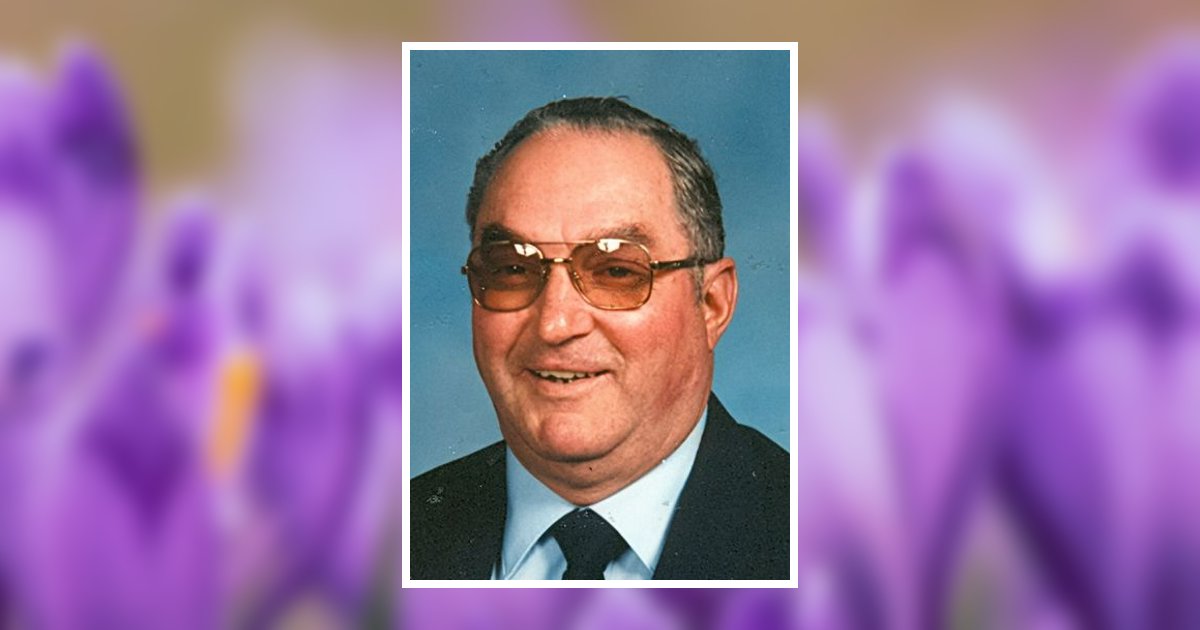 Robert W. Lockard Obituary - Newcomer Columbus