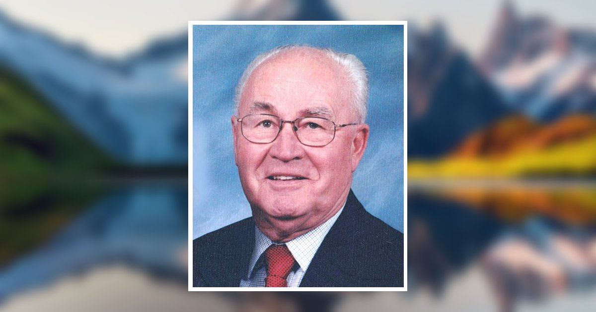 Kenneth H. Larson Obituary December 13, 2023 - Mueller-Bies Funeral Homes