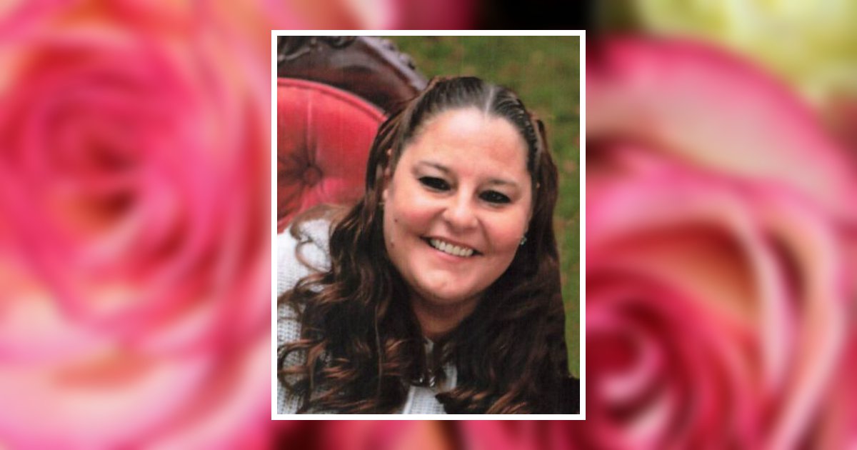 Holly Marie Schueller Obituary December 15, 2023 - Smith Family Funeral ...
