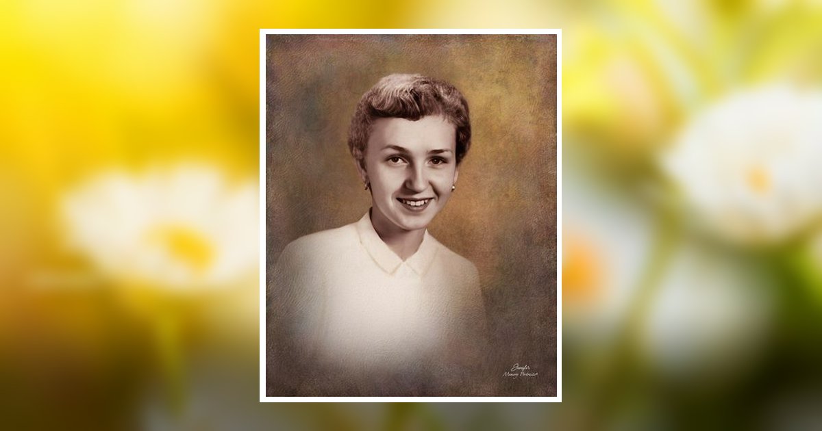 Gretchen True Obituary April 25, 2023 - Grove-Rogowski Funeral Home, P.A.