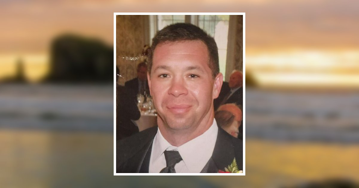 Christopher Weldon Vernon Obituary November 16, 2024 - Gundrum Funeral Home