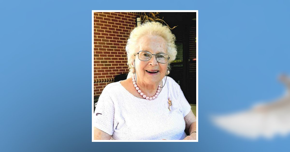 Ginny Lee Young Obituary October 9, 2024 - Myers-Durboraw Funeral Home