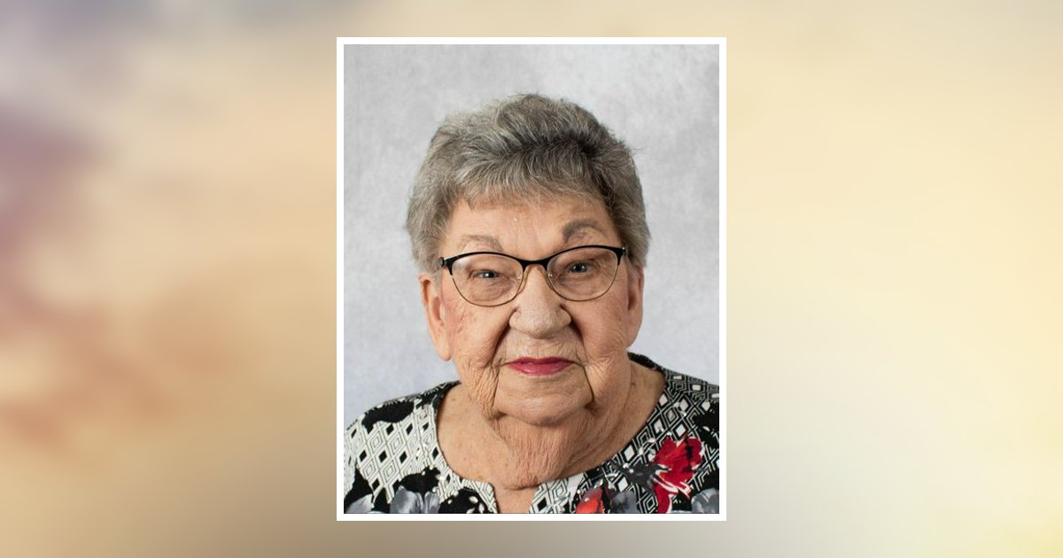 Linda Vacketta Obituary February 12, 2025 - Sunset Funeral Home & Cremation Center