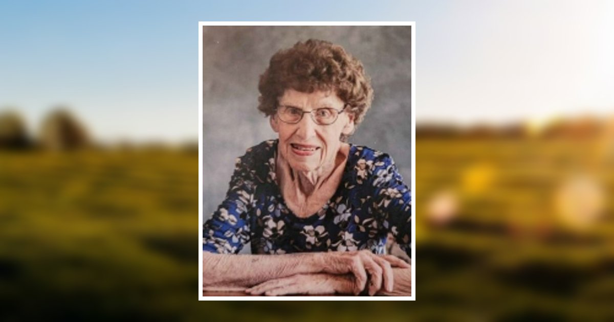 Esther Martha-Emma Kruse Obituary 2022 - Hartquist Funeral & Cremation Services