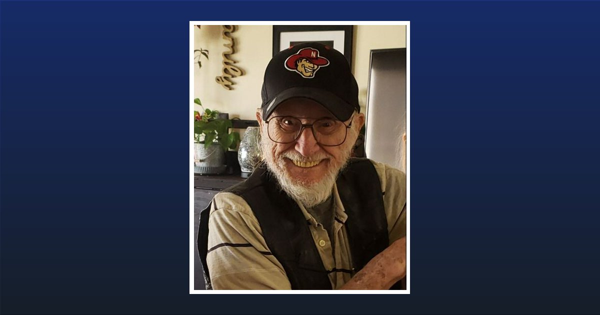 Donald Frederick Burrows Obituary August 24, 2024 - Chamberlain Chapel