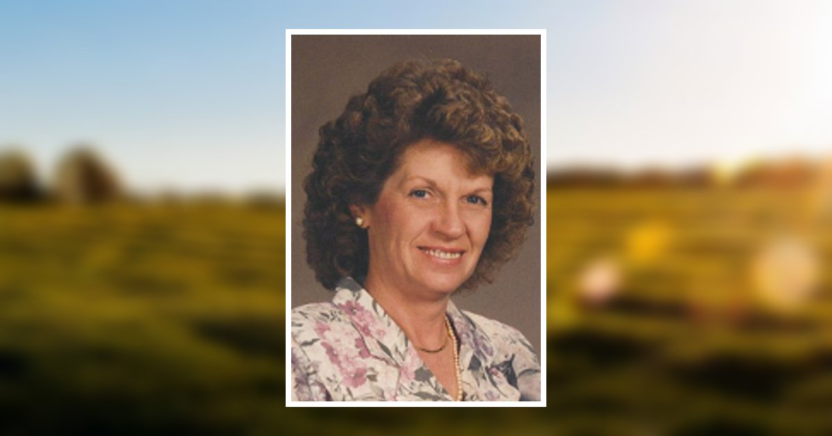Janet Thompson Obituary November 17, 2017 - Holmes Memorial Chapel
