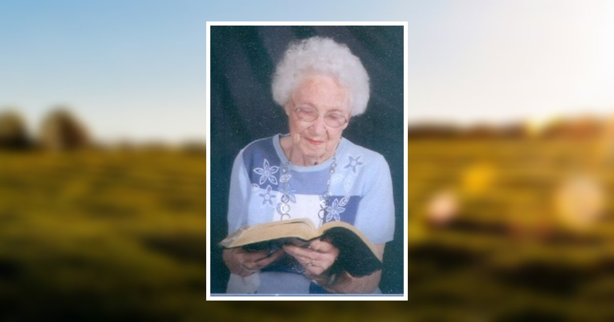 Audrey N West Obituary September 14, 2015 - Howe and Yockey Funeral Homes