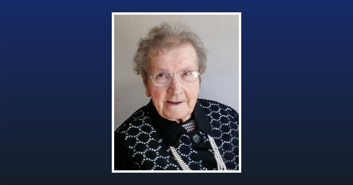 Helen Hunchak Obituary March 10, 2024 - Martens Warman Funeral home