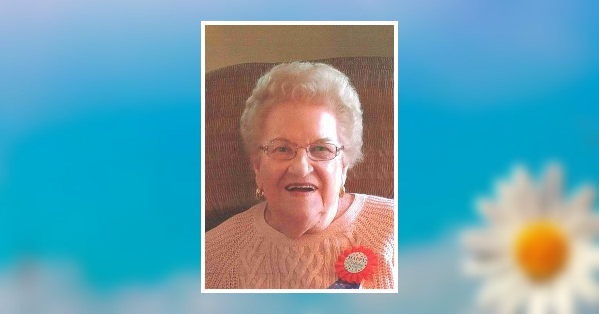 Helen Godlewski Obituary December 25, 2023 - Kaczorowski Funeral Home, P.A.