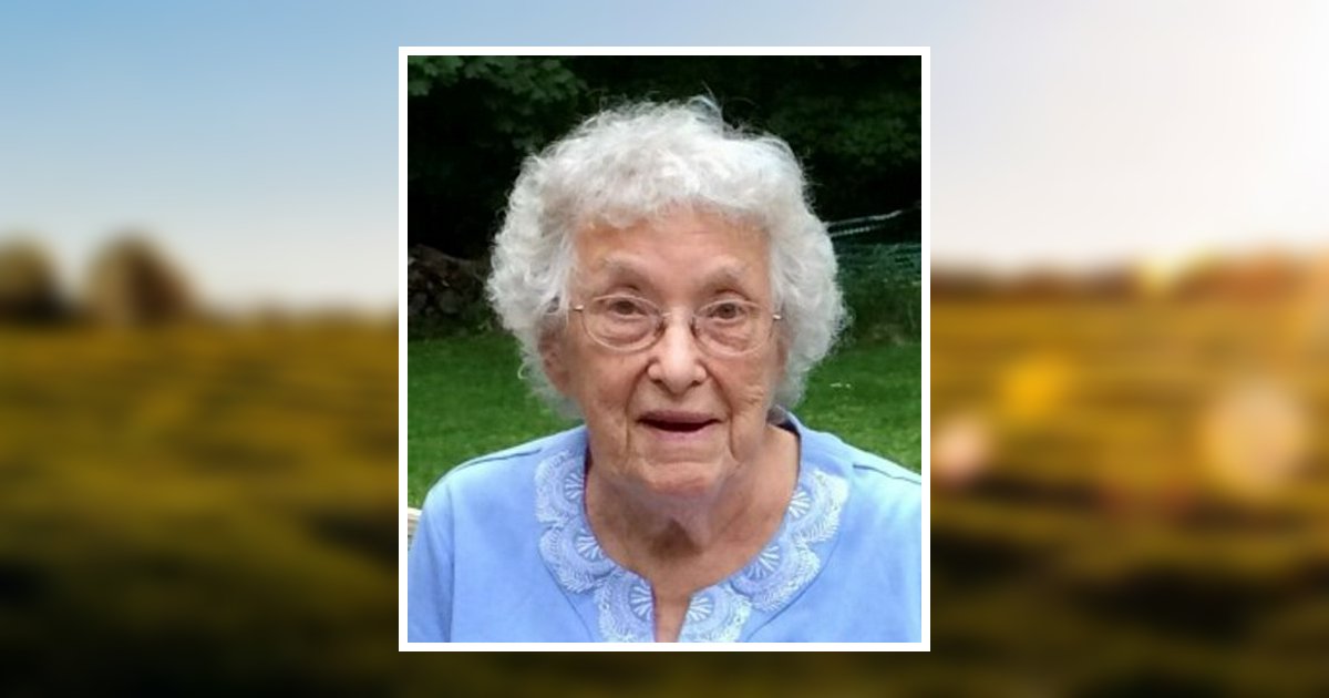 Joyce Harris Obituary May 6, 2022 - Brookings-Smith Funeral Home