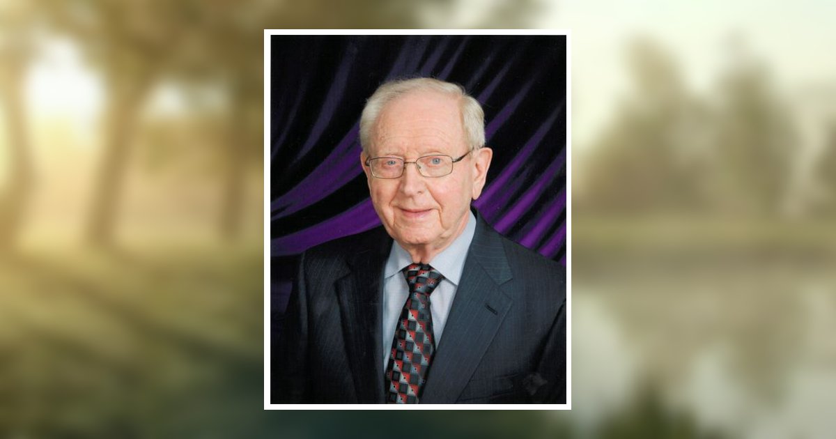 Burton C. Johnson Obituary December 1, 2022 - Saint Peter Funeral Home - Klein Chapel