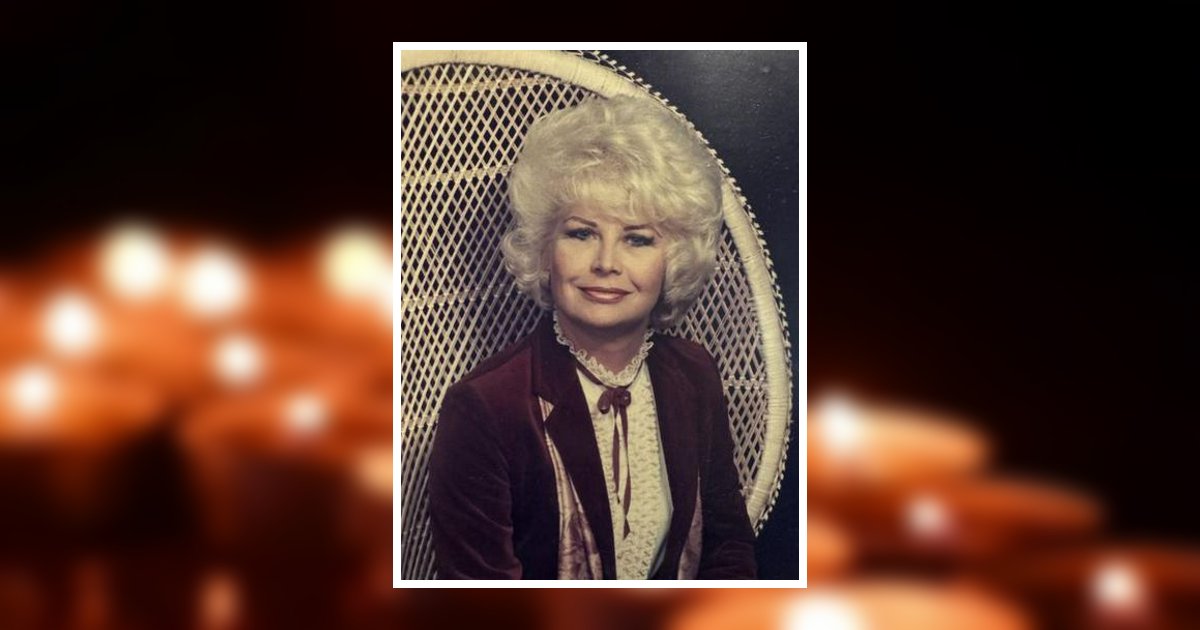 Karen J. Munson Obituary November 12, 2024 - Freitas Rupracht Funeral Home