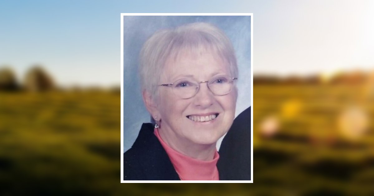 Eva Marie Tracy Obituary October 12, 2022 - Gearty-Delmore Funeral Chapels