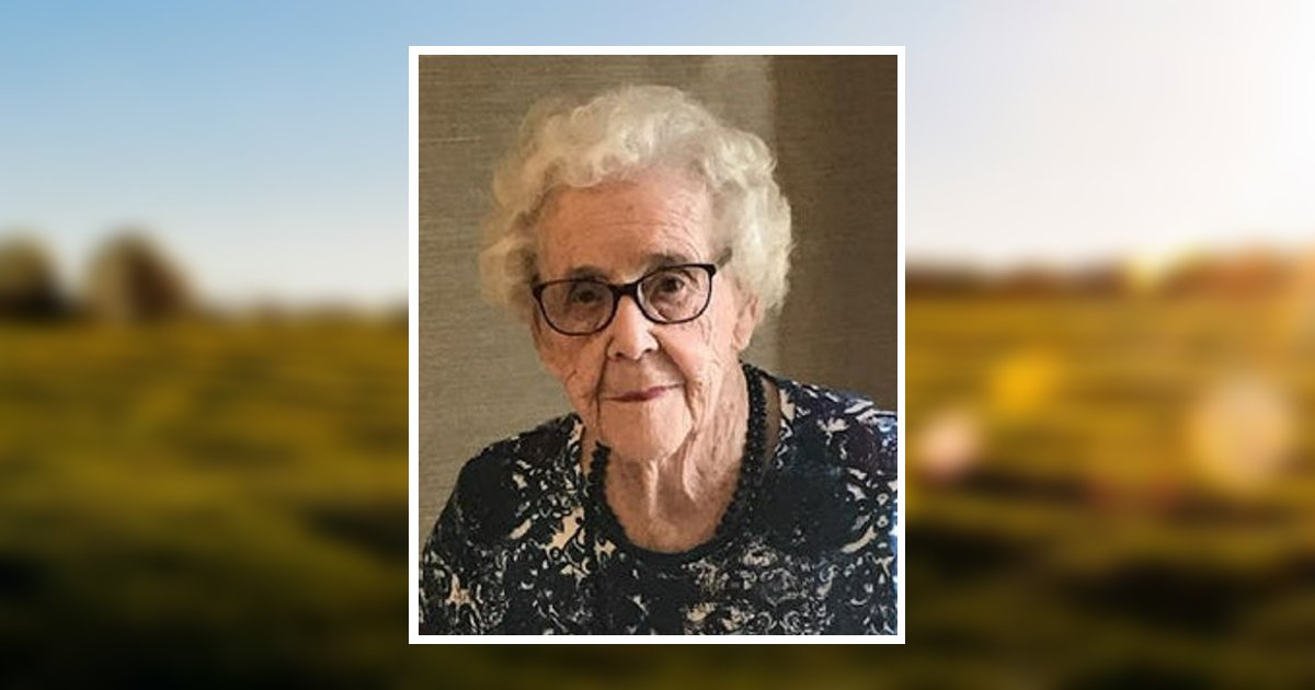 Mary Elizabeth Mackay Obituary - Wareing Cremation Services