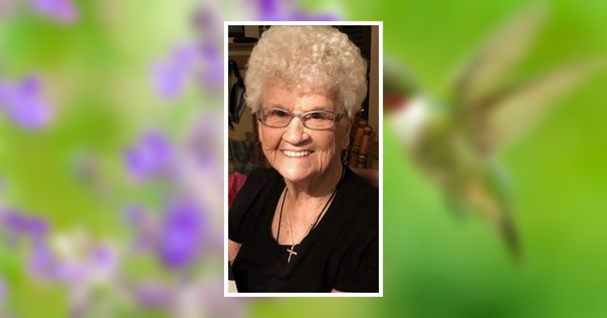 Ruth R. Carden Obituary December 5, 2020 - Newcomer Kentuckiana
