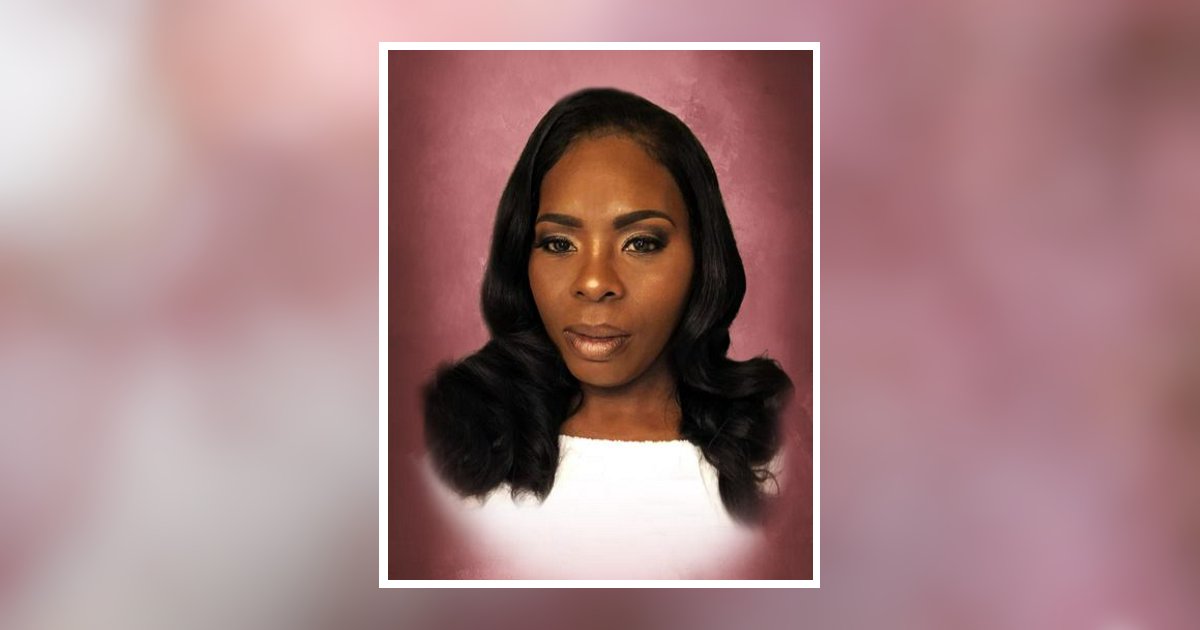 Suzette Marie Lange Obituary March 25, 2025 - Harry McKneely & Son