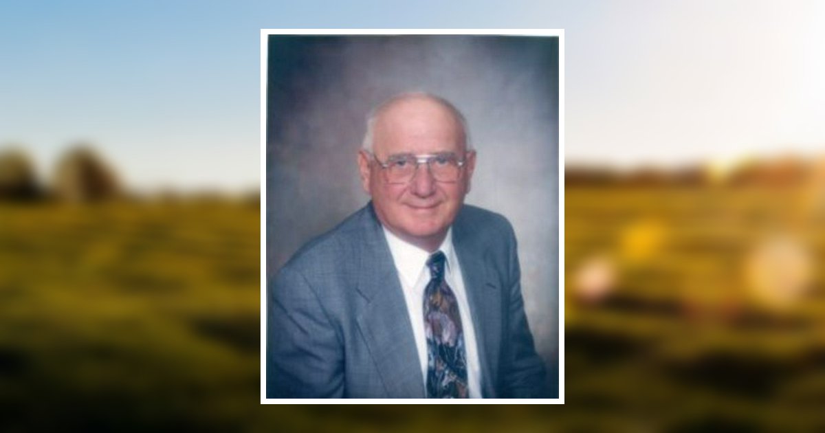 Leroy J. Macklin Obituary January 9, 2022 - Howe and Yockey Funeral Homes