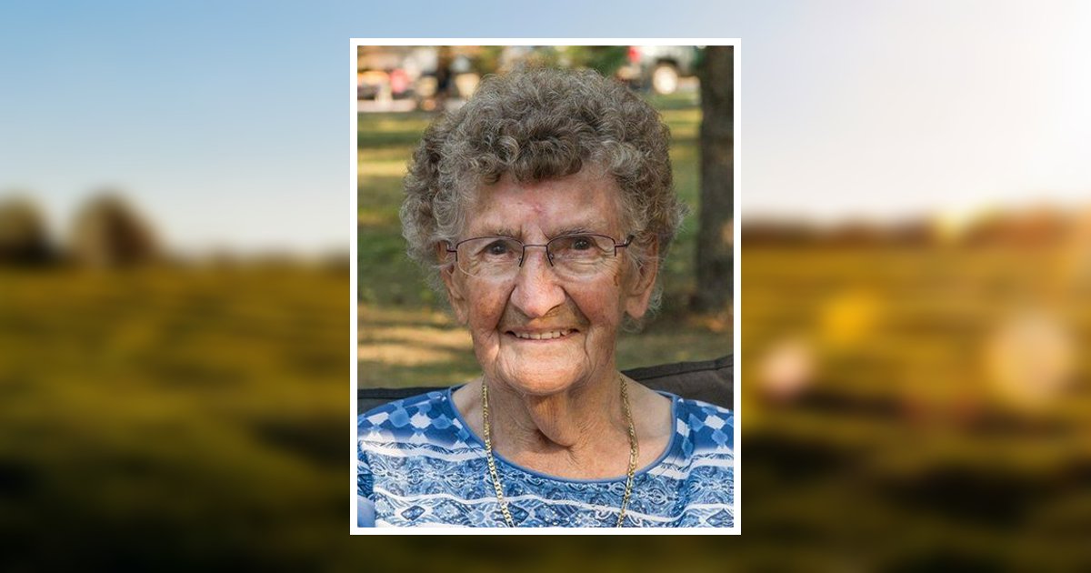 Maria "Mary" Voth Obituary October 7, 2020 - Wiebe Funeral Home
