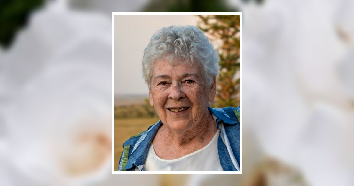 Rosann Safranek Obituary June 27, 2024 - Love Funeral Homes & Monuments