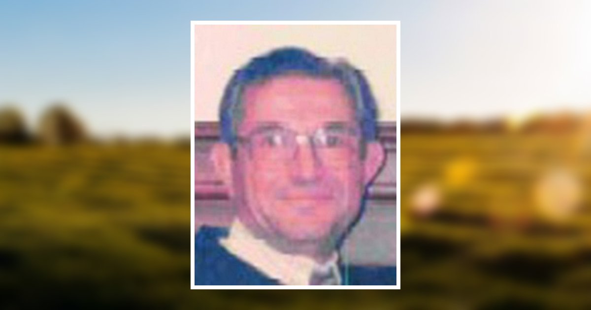 Hon. Joseph Slavin Obituary September 18, 2022 - Kleinberg Funeral Services