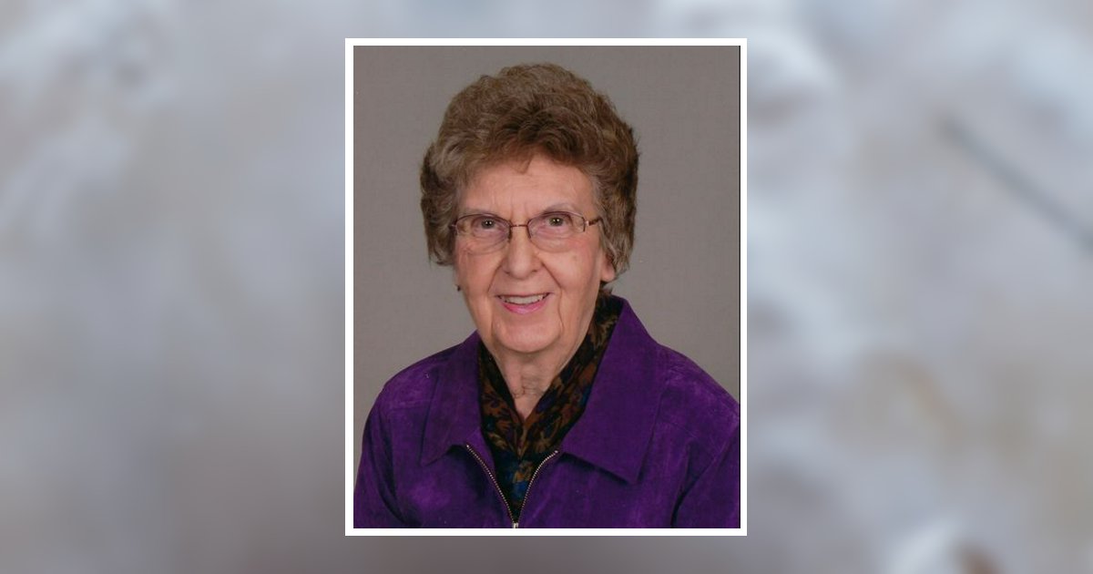 Florence Larson Obituary August 13, 2024 - Korsmo Funeral Service