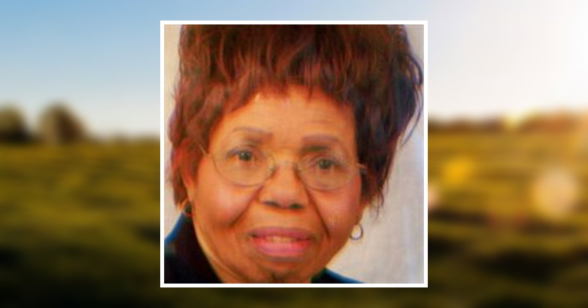 Mary Beatrice Houston Obituary December 16, 2014 - Edwards Funeral ...