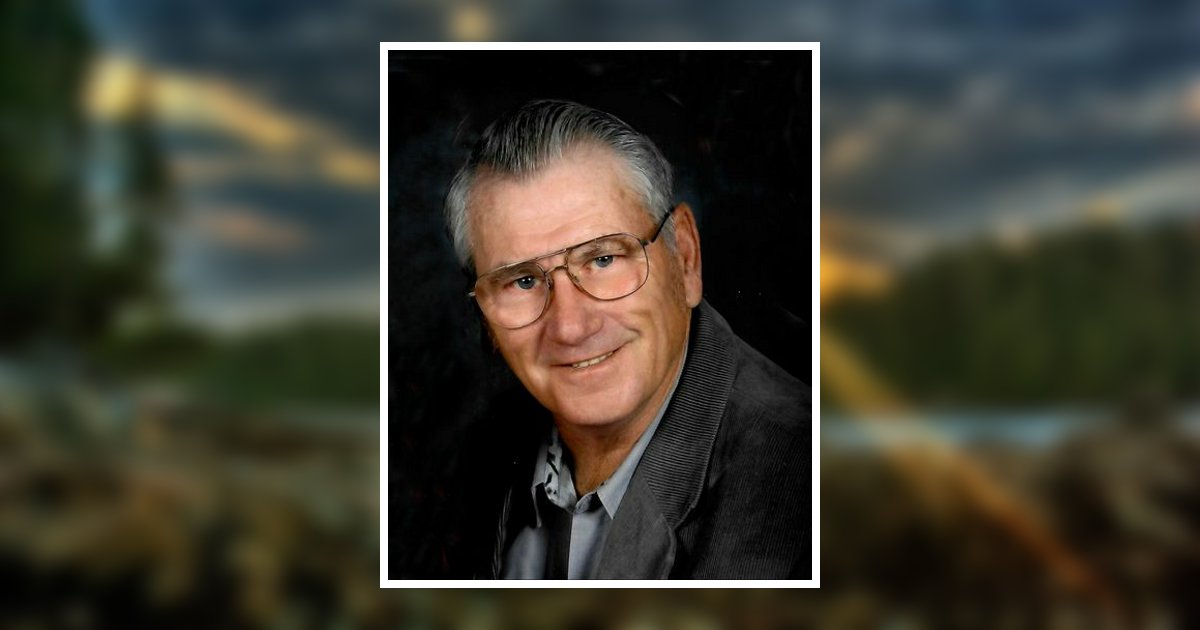 George Thomas "Tom" Dolan Obituary December 22, 2024 - Lindquist Mortuary