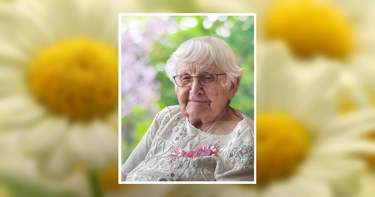 Helen M. Huffer Obituary August 25, 2023 - Titus Funeral Home and Cremation Service