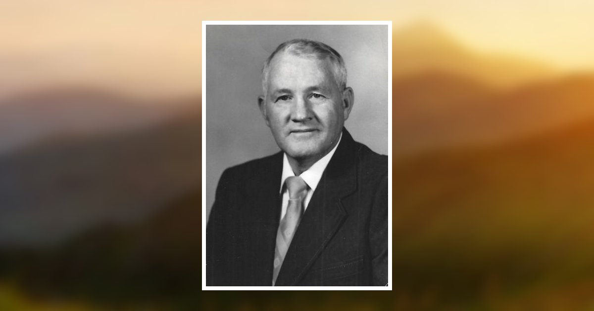 Leon Moore Obituary February 27, 2025 - Farmington Funeral Home